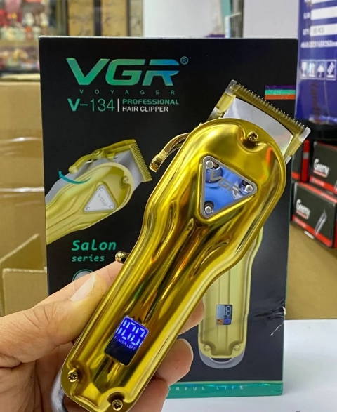 ماشین اصلاح وی جی آر مدل VGR V-134 - فروشگاه پیرانشهر اورجینال